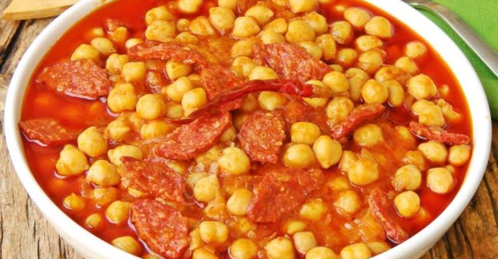 Sucuklu Nohut Yemeği Tarifi, Nasıl Yapılır? (Resimli) | Yemek Tarifleri ...